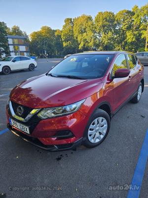 Red Nissan Qashqai 2019 in Tallinn, with an engine capacity of 1.30 L and mileage of 139 thousand km for 11500 €, photo  on AUTOMOTO.COM.LV
