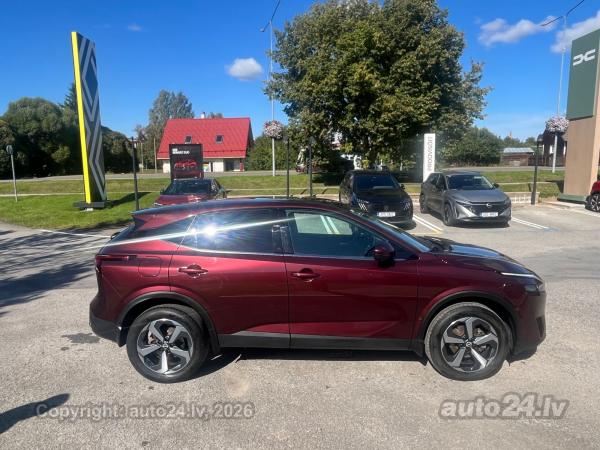 Sarkans Nissan Qashqai 2024 Rakvere, ar dzinēja tilpumu 1.30 L un nobraukumu 30 tūkst. km par 25900 €, foto 4 vietnē AUTOMOTO.COM.LV