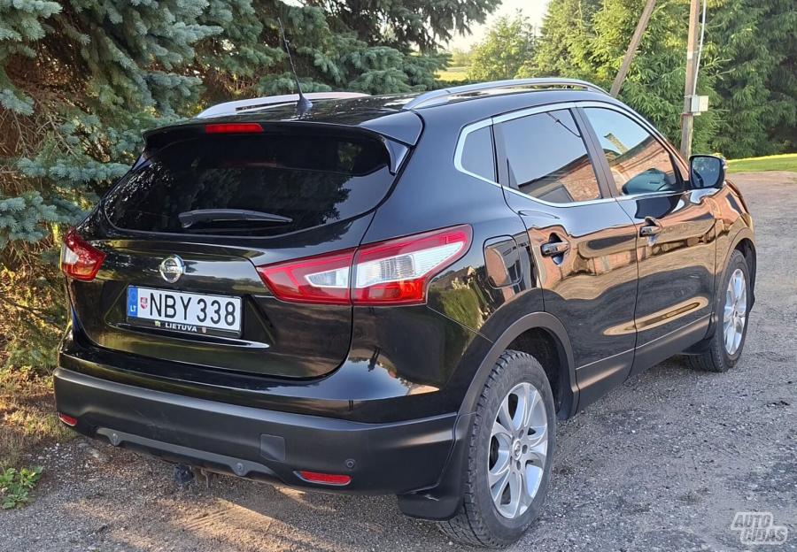 Nissan Qashqai 2014 in Ukmerge, with an engine capacity of 1.60 L and mileage of 310 thousand km for 6500 €, photo 4 on AUTOMOTO.COM.LV