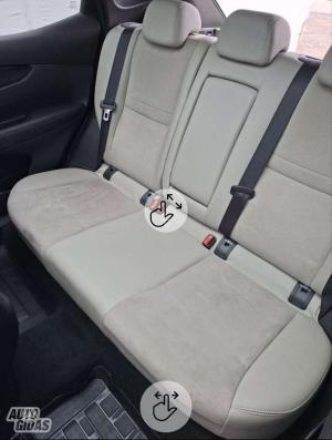 Nissan Qashqai 2014 in Ukmerge, with an engine capacity of 1.60 L and mileage of 310 thousand km for 6500 €, photo 9 on AUTOMOTO.COM.LV