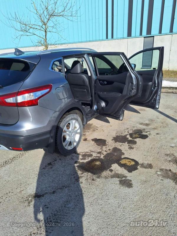 Nissan Qashqai 2015 Tallina, ar dzinēja tilpumu 1.20 L un nobraukumu 150 tūkst. km par 8700 €, foto 7 vietnē AUTOMOTO.COM.LV