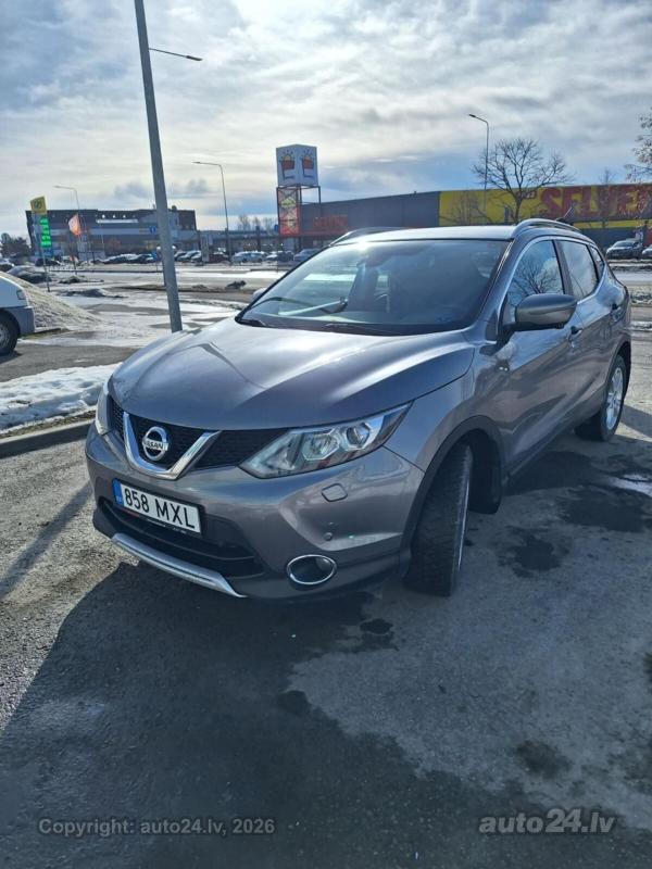 Nissan Qashqai 2015 Tallina, ar dzinēja tilpumu 1.20 L un nobraukumu 150 tūkst. km par 8700 €, foto 10 vietnē AUTOMOTO.COM.LV