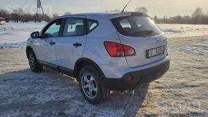 Nissan Qashqai 2007 in Riga, with an engine capacity of 1.50 L and mileage of 309 thousand km for 2150 €, photo 5 on AUTOMOTO.COM.LV