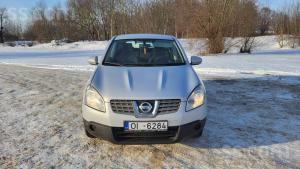 Nissan Qashqai 2007 in Riga, with an engine capacity of 1.50 L and mileage of 309 thousand km for 2150 €, photo 6 on AUTOMOTO.COM.LV