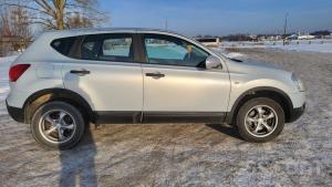 Nissan Qashqai 2007 in Riga, with an engine capacity of 1.50 L and mileage of 309 thousand km for 2150 €, photo 12 on AUTOMOTO.COM.LV
