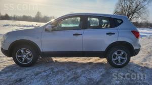 Nissan Qashqai 2007 in Riga, with an engine capacity of 1.50 L and mileage of 309 thousand km for 2150 €, photo 13 on AUTOMOTO.COM.LV