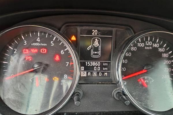 Nissan Qashqai 2010 in Tallinn, with an engine capacity of 2.00 L and mileage of 155 thousand km for 5000 €, photo 9 on AUTOMOTO.COM.LV