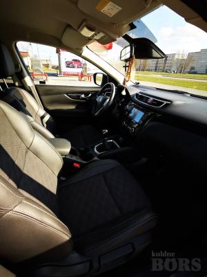 Nissan Qashqai 2014 in Narva, with an engine capacity of 0.00 L and mileage of 171 thousand km for 10500 €, photo 8 on AUTOMOTO.COM.LV