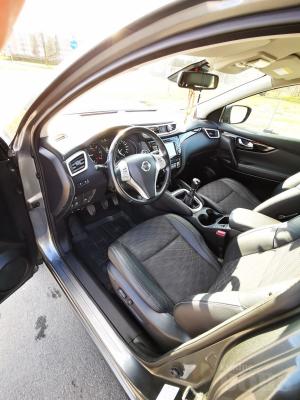 Nissan Qashqai 2014 in Narva, with an engine capacity of 0.00 L and mileage of 171 thousand km for 10500 €, photo 12 on AUTOMOTO.COM.LV