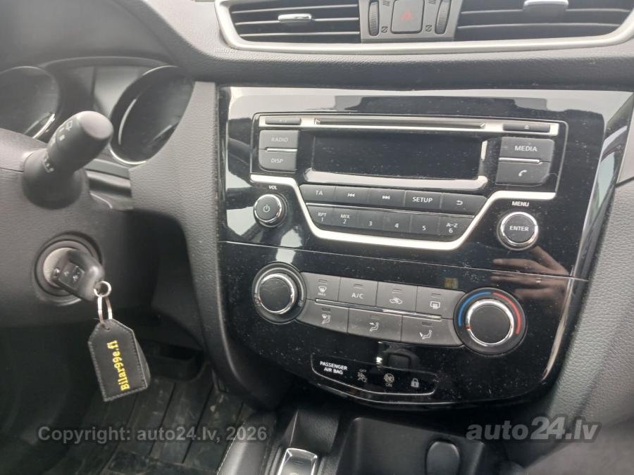 Nissan Qashqai 2016 in Tallinn, with an engine capacity of 1.20 L and mileage of 138 thousand km for 3490 €, photo 12 on AUTOMOTO.COM.LV