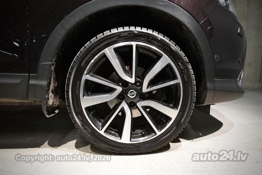 Nissan Qashqai 2017 in Tallinn, with an engine capacity of 1.20 L and mileage of 101 thousand km for 10990 €, photo 25 on AUTOMOTO.COM.LV