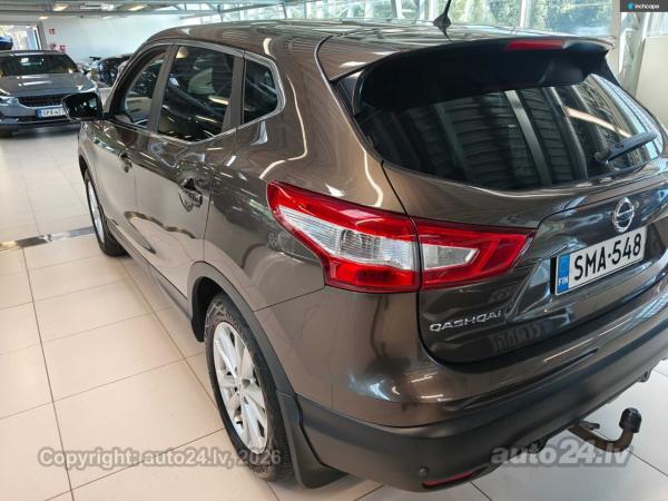 Nissan Qashqai 2017 Tallina vietnē Nissan Qashqai 2017 Tallina, ar dzinēja tilpumu 1.20 L un nobraukumu 176 tūkst. km par 5850 €, foto 3 vietnē AUTOMOTO.COM.LV