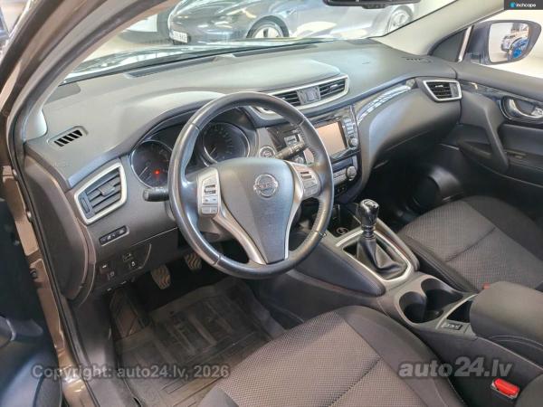 Nissan Qashqai 2017 Tallina vietnē Nissan Qashqai 2017 Tallina, ar dzinēja tilpumu 1.20 L un nobraukumu 176 tūkst. km par 5850 €, foto 6 vietnē AUTOMOTO.COM.LV