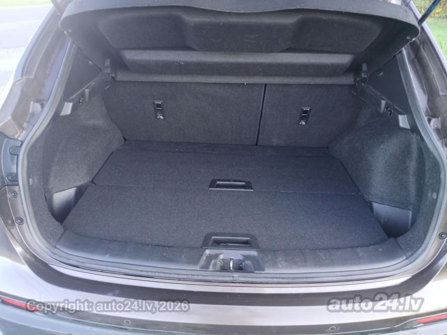 Nissan Qashqai 2018 in Tallinn, with an engine capacity of 1.20 L and mileage of 153 thousand km for 10500 €, photo 21 on AUTOMOTO.COM.LV