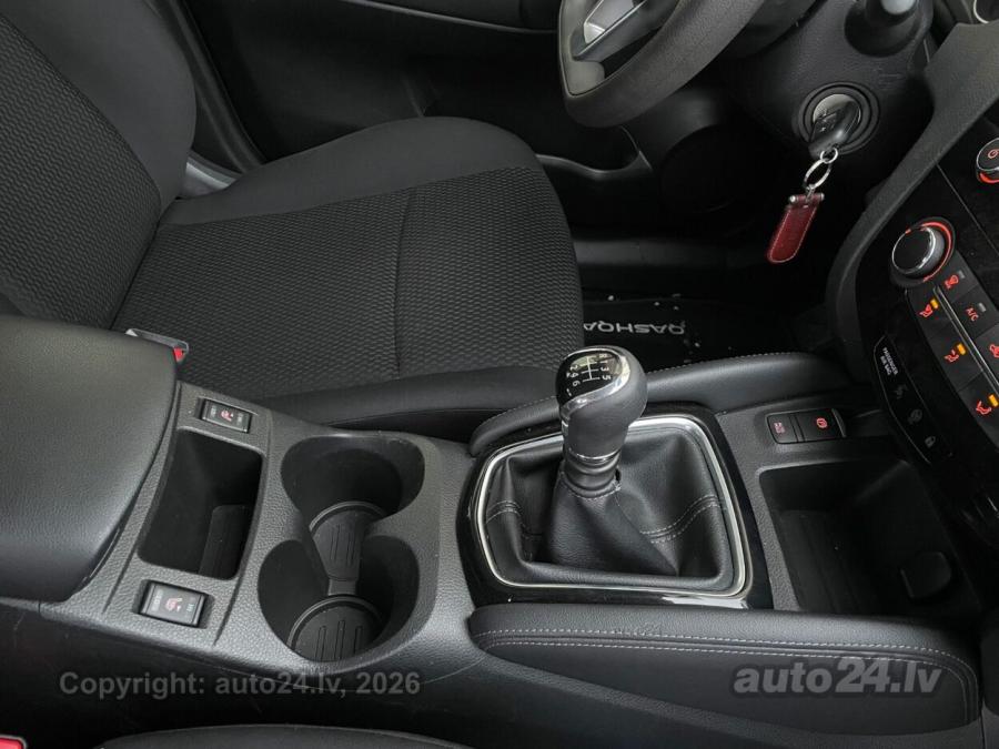 Nissan Qashqai 2019 in Tallinn, with an engine capacity of 1.30 L and mileage of 120 thousand km for 10000 €, photo 12 on AUTOMOTO.COM.LV