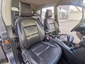 Violet Nissan Qashqai 2007 in Vilnius, with an engine capacity of 1.60 L and mileage of 386 thousand km for 1950 €, photo 19 on AUTOMOTO.COM.LV