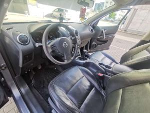 Violet Nissan Qashqai 2007 in Vilnius, with an engine capacity of 1.60 L and mileage of 386 thousand km for 1950 €, photo 27 on AUTOMOTO.COM.LV