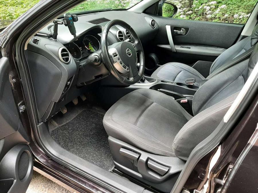 Violets Nissan Qashqai 2010 Kauņa, ar dzinēja tilpumu 1.46 L un nobraukumu 360 tūkst. km par 4800 €, foto 10 vietnē AUTOMOTO.COM.LV