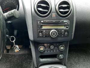 Violets Nissan Qashqai 2010 Kauņa, ar dzinēja tilpumu 1.46 L un nobraukumu 360 tūkst. km par 4800 €, foto 13 vietnē AUTOMOTO.COM.LV