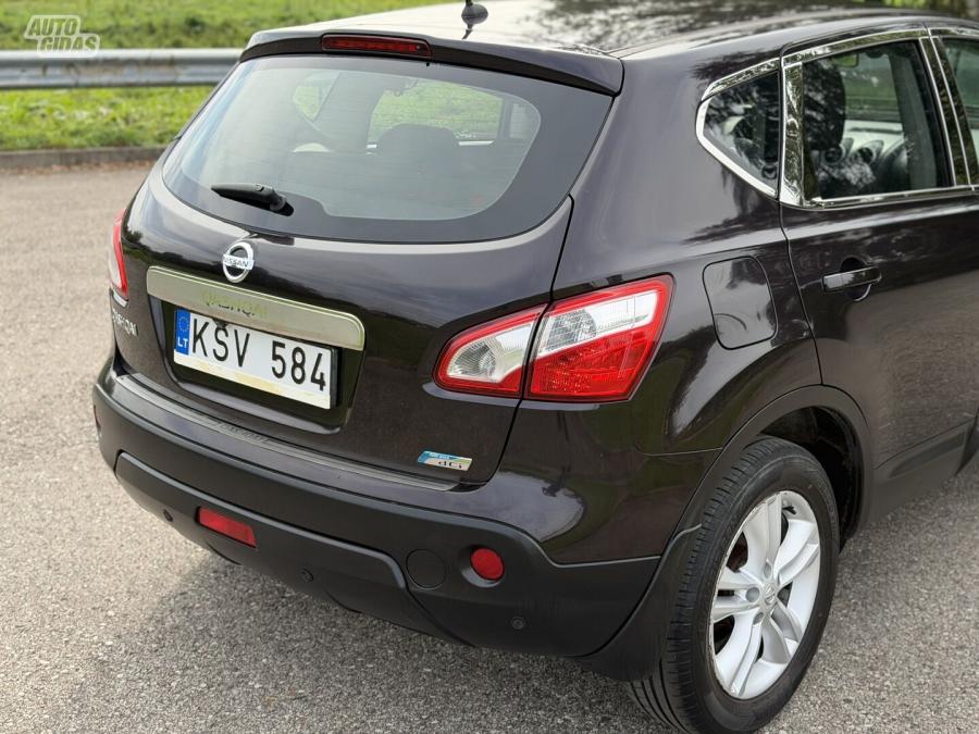 Violet Nissan Qashqai 2010 in Kaisiadorys, with an engine capacity of 1.50 L and mileage of 235 thousand km for 3200 €, photo 9 on AUTOMOTO.COM.LV
