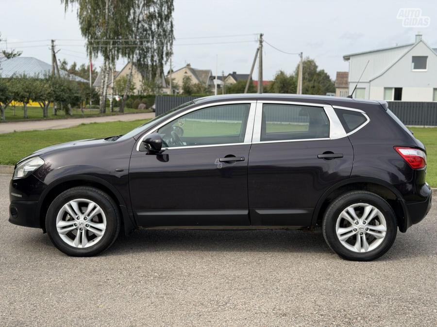 Violet Nissan Qashqai 2010 in Kaisiadorys, with an engine capacity of 1.50 L and mileage of 235 thousand km for 3200 €, photo 11 on AUTOMOTO.COM.LV