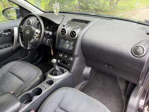 Violet Nissan Qashqai 2010 in Kaisiadorys, with an engine capacity of 1.50 L and mileage of 235 thousand km for 3200 €, photo 20 on AUTOMOTO.COM.LV