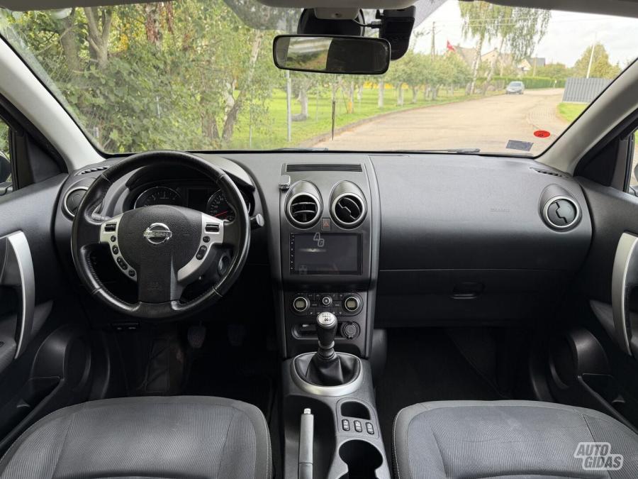 Violet Nissan Qashqai 2010 in Kaisiadorys, with an engine capacity of 1.50 L and mileage of 235 thousand km for 3200 €, photo 22 on AUTOMOTO.COM.LV
