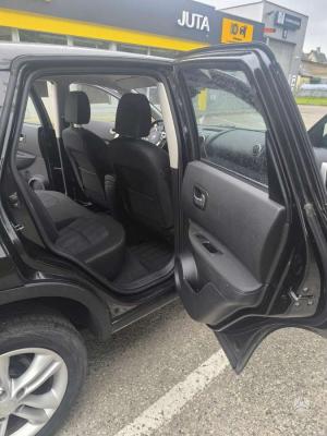 Violet Nissan Qashqai 2011 in Jonava, with an engine capacity of 1.60 L and mileage of 244 thousand km for 5150 €, photo 15 on AUTOMOTO.COM.LV