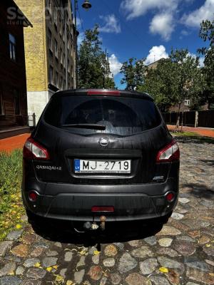 Violets Nissan Qashqai 2011 Madona, ar dzinēja tilpumu 1.50 L un nobraukumu 333 tūkst. km par 4800 €, foto 5 vietnē AUTOMOTO.COM.LV