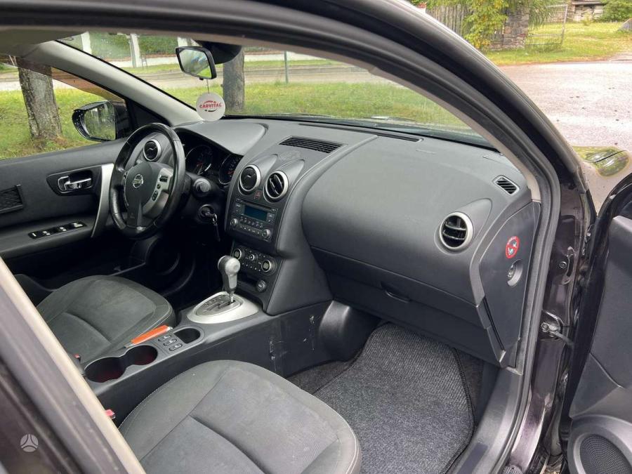 Violets Nissan Qashqai 2011 Viļņa, ar dzinēja tilpumu 2.00 L un nobraukumu 217 tūkst. km par 3999 €, foto 12 vietnē AUTOMOTO.COM.LV