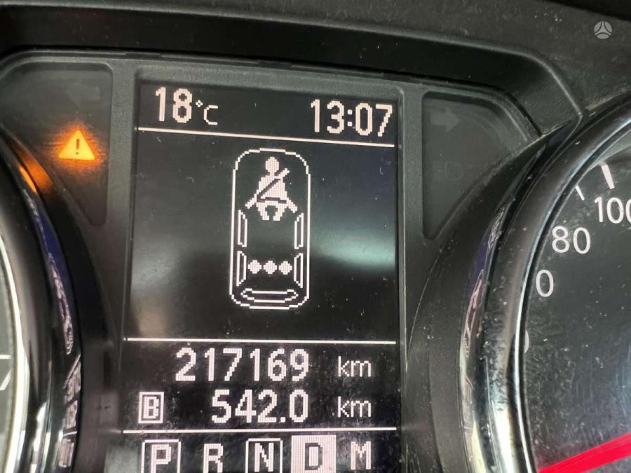 Violets Nissan Qashqai 2011 Viļņa, ar dzinēja tilpumu 2.00 L un nobraukumu 217 tūkst. km par 3999 €, foto 28 vietnē AUTOMOTO.COM.LV