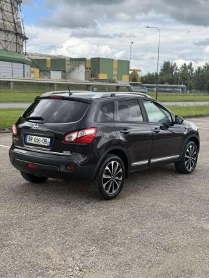 Violets Nissan Qashqai 2011 Viļņa, ar dzinēja tilpumu 1.46 L un nobraukumu 250 tūkst. km par 5200 €, foto 5 vietnē AUTOMOTO.COM.LV