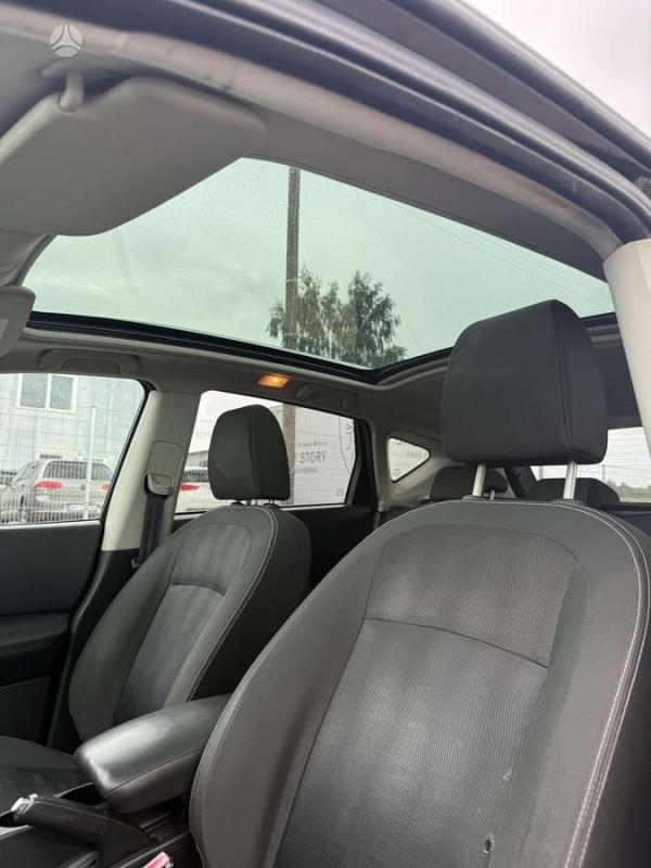 Violets Nissan Qashqai 2011 Viļņa, ar dzinēja tilpumu 1.46 L un nobraukumu 250 tūkst. km par 5200 €, foto 8 vietnē AUTOMOTO.COM.LV