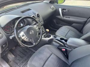 Violets Nissan Qashqai 2011 Jonava, ar dzinēja tilpumu 1.60 L un nobraukumu 94 tūkst. km par 4500 €, foto 7 vietnē AUTOMOTO.COM.LV