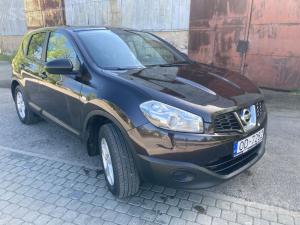 Violets Nissan Qashqai 2012 Cēsis, ar dzinēja tilpumu 1.60 L un nobraukumu 0 tūkst. km par 13790 €, foto 3 vietnē AUTOMOTO.COM.LV
