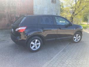 Violets Nissan Qashqai 2012 Cēsis, ar dzinēja tilpumu 1.60 L un nobraukumu 0 tūkst. km par 13790 €, foto 7 vietnē AUTOMOTO.COM.LV
