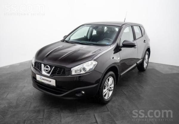 Violet Nissan Qashqai 2012 in Tallinn, with an engine capacity of 2.00 L and mileage of 186 thousand km for 4999 €, photo 1 on AUTOMOTO.COM.LV