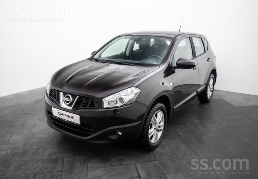 Violets Nissan Qashqai 2012 Tallina, ar dzinēja tilpumu 2.00 L un nobraukumu 186 tūkst. km par 4999 €, foto 1 vietnē AUTOMOTO.COM.LV