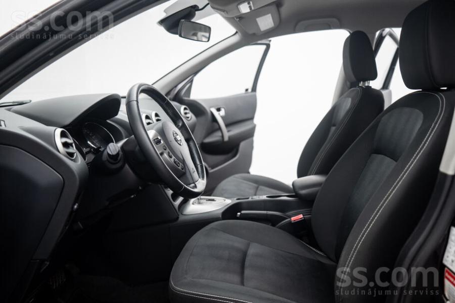 Violets Nissan Qashqai 2012 Tallina, ar dzinēja tilpumu 2.00 L un nobraukumu 186 tūkst. km par 4999 €, foto 7 vietnē AUTOMOTO.COM.LV