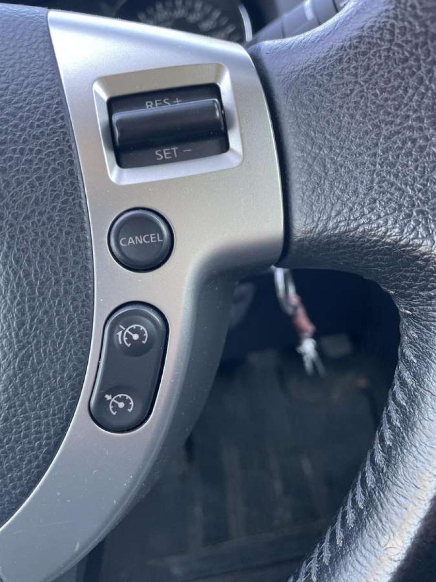 Violets Nissan Qashqai 2012 Viļņa, ar dzinēja tilpumu 1.60 L un nobraukumu 171 tūkst. km par 5490 €, foto 18 vietnē AUTOMOTO.COM.LV