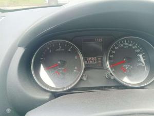 Violet Nissan Qashqai 2012 in Vilnius, with an engine capacity of 1.60 L and mileage of 285 thousand km for 3999 €, photo 12 on AUTOMOTO.COM.LV
