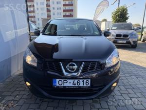 Violet Nissan Qashqai 2012 in Talsi, with an engine capacity of 2.00 L and mileage of 126 thousand km for 6500 €, photo 28 on AUTOMOTO.COM.LV