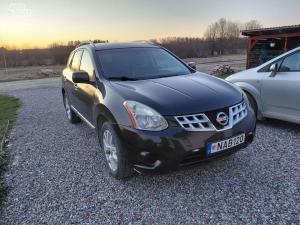 Violets Nissan Qashqai 2013 Klaipėda, ar dzinēja tilpumu 2.50 L un nobraukumu 132 tūkst. km par 5850 €, foto 3 vietnē AUTOMOTO.COM.LV
