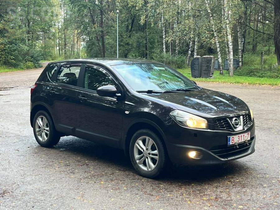 Violets Nissan Qashqai 2013 Rīga, ar dzinēja tilpumu 1.60 L un nobraukumu 0 tūkst. km par 6499 €, foto 8 vietnē AUTOMOTO.COM.LV