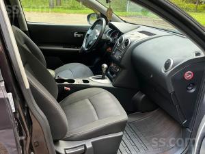 Violets Nissan Qashqai 2013 Rīga, ar dzinēja tilpumu 1.60 L un nobraukumu 0 tūkst. km par 6499 €, foto 24 vietnē AUTOMOTO.COM.LV