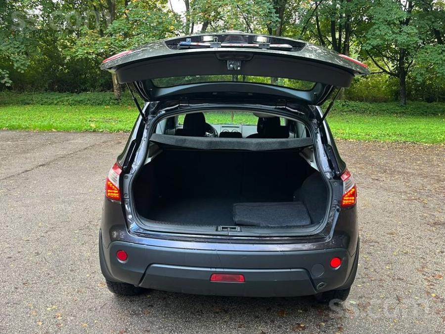 Violets Nissan Qashqai 2013 Rīga, ar dzinēja tilpumu 1.60 L un nobraukumu 0 tūkst. km par 6499 €, foto 26 vietnē AUTOMOTO.COM.LV