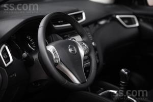 Violets Nissan Qashqai 2014 Jelgava, ar dzinēja tilpumu 1.20 L un nobraukumu 144 tūkst. km par 9990 €, foto 18 vietnē AUTOMOTO.COM.LV