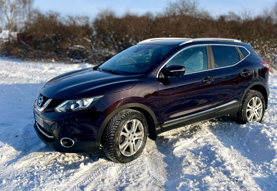 Violet Nissan Qashqai 2014 in Radviliskis, with an engine capacity of 1.60 L and mileage of 195 thousand km for 8000 €, photo 2 on AUTOMOTO.COM.LV