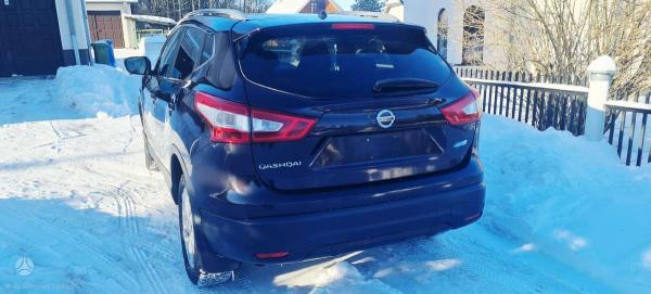 Violets Nissan Qashqai 2014 Jonava, ar dzinēja tilpumu 1.46 L un nobraukumu 159 tūkst. km par 9200 €, foto 2 vietnē AUTOMOTO.COM.LV