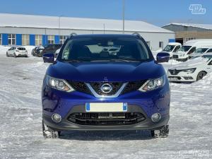 Violet Nissan Qashqai 2014 in Taurage, with an engine capacity of 1.60 L and mileage of 233 thousand km for 8500 €, photo 4 on AUTOMOTO.COM.LV